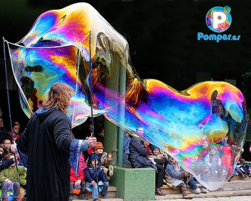 Villaviciosa noticias | + ACTUALIDAD | Exhibición de pompas gigantes el ...